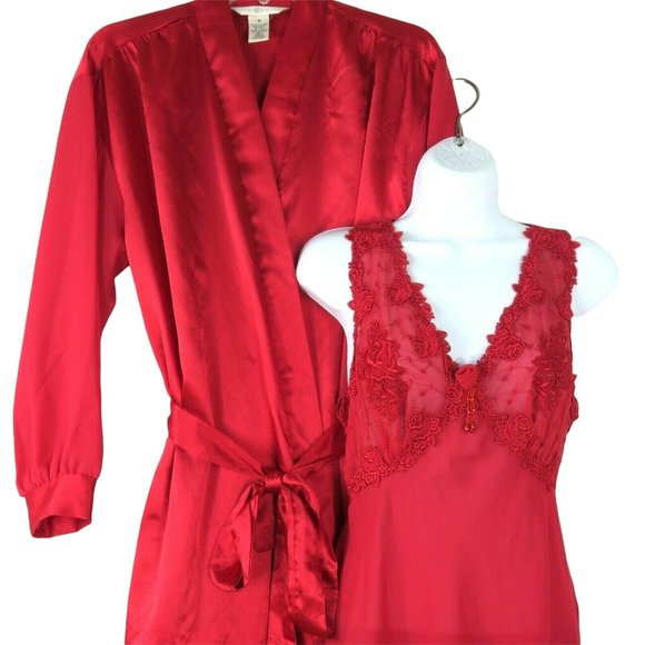 Private Luxuries | Intimates & Sleepwear | Vintage Peignoir Set Private ...
